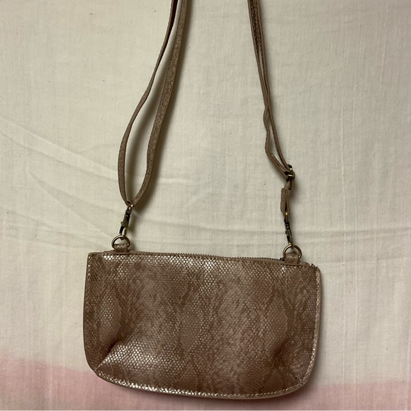 Joy Susan | Bags | Joy Susan Crossbody Purse Snakeskin Print | Poshmark